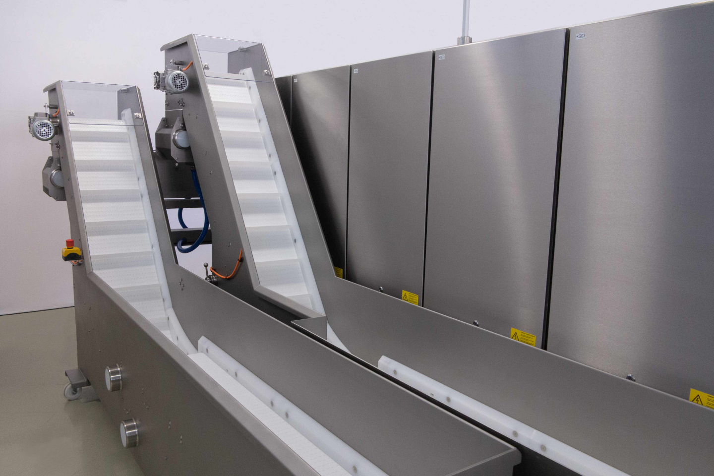 SpaceFeeder | Rontech